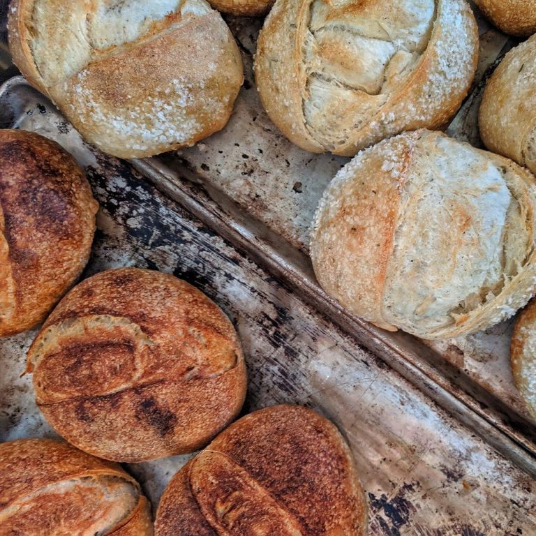 Eight Bread Delivery Services in Ontario you can use right now ...